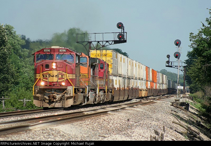 BNSF 8296